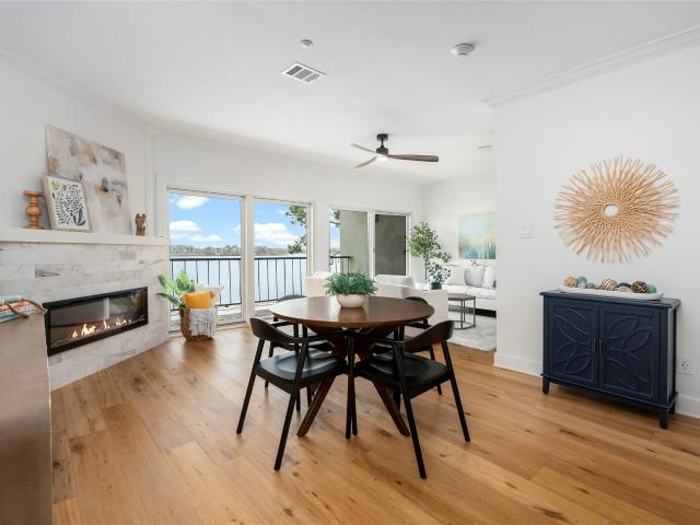 401 Lakeside Lane 213