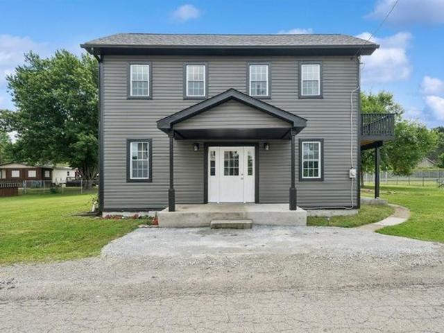 401 Lincoln St, Elizabeth, PA 15037