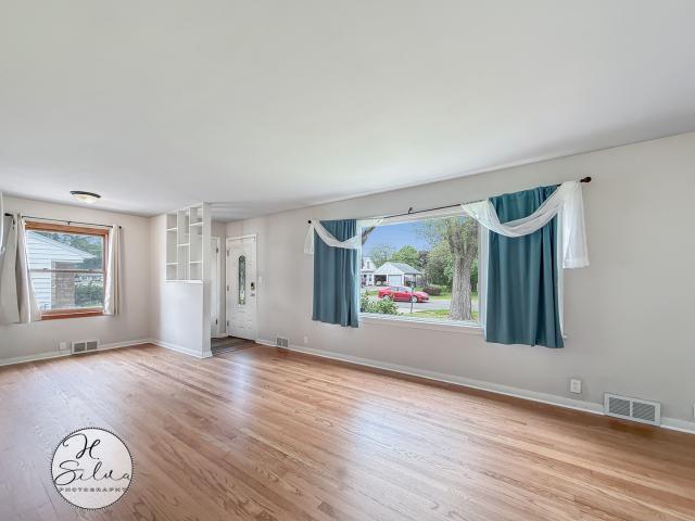401 Linn Avenue