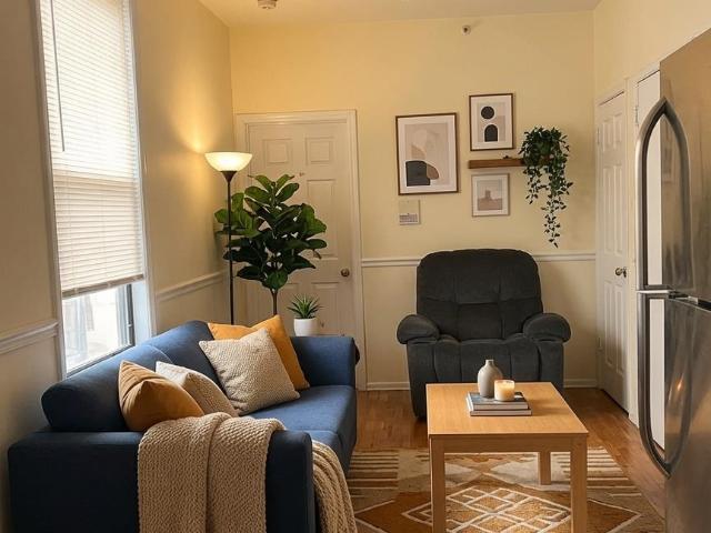 401 Monroe St # 2R