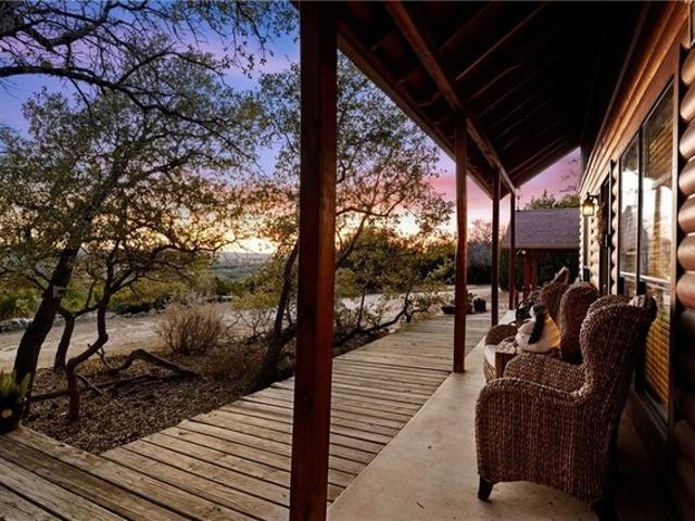 401 Madrone Canyon Dr, Dripping Springs, TX 78620