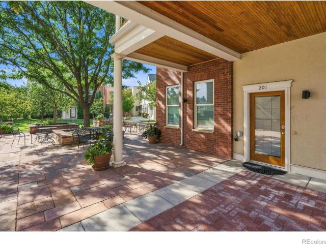401 Mason Court # 201