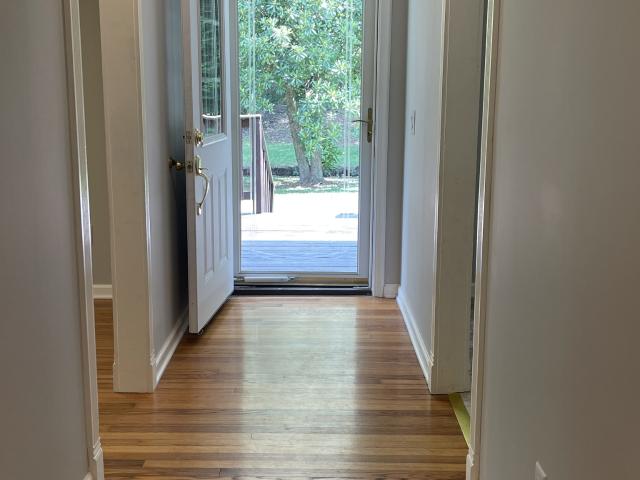 401 McClure St