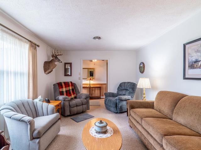 401 Meadow Lane