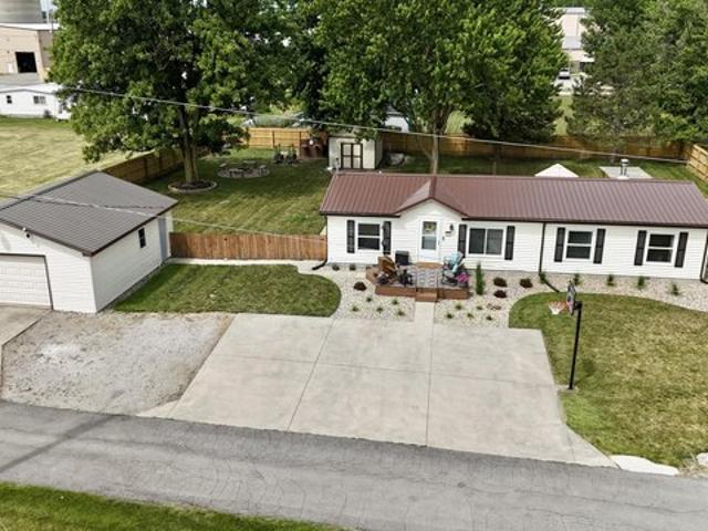 401 Mustasch St, Payne, OH 45880