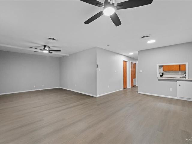 401 N 41st Street 16