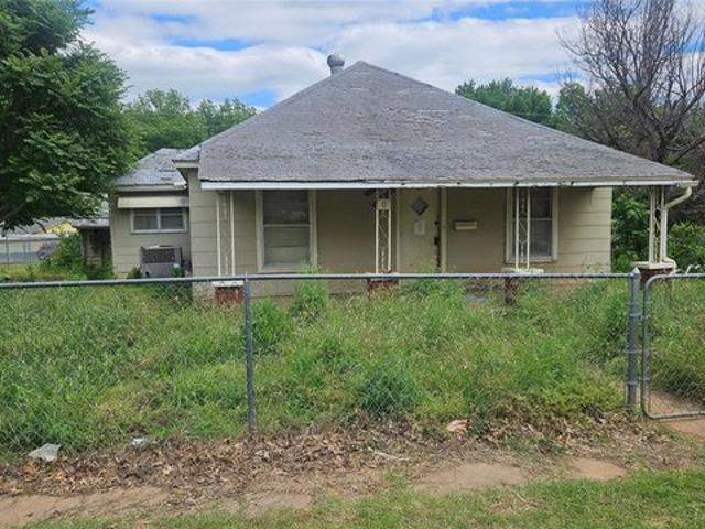 401 N Vine Ave, Cleveland, OK 74020