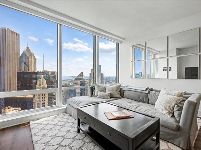 401 N Wabash Avenue # 39i