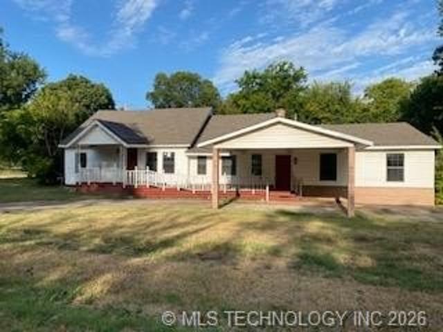 401 N Washington Ave, Wagoner, OK 74467