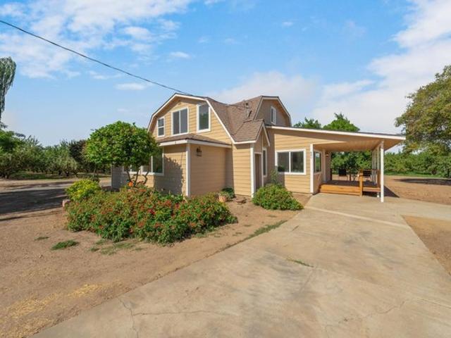 401 N Indiana Ave, Modesto, CA 95357