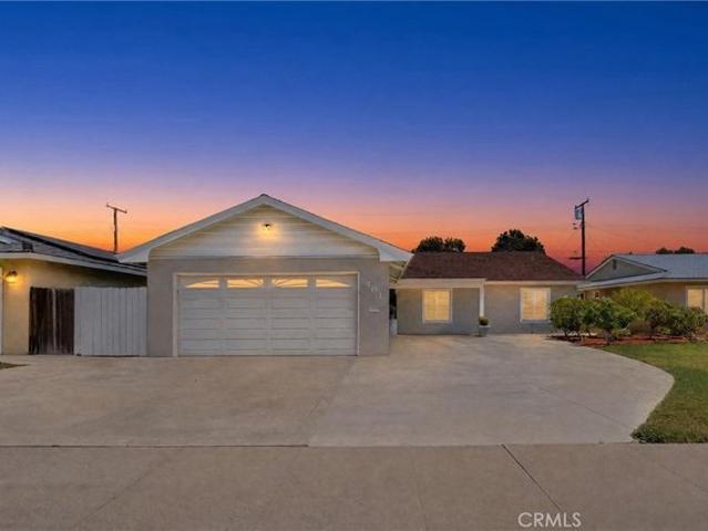 401 N Sacramento St, Orange, CA 92867