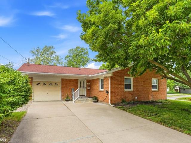 401 Neva Pl, West Burlington, IA 52655