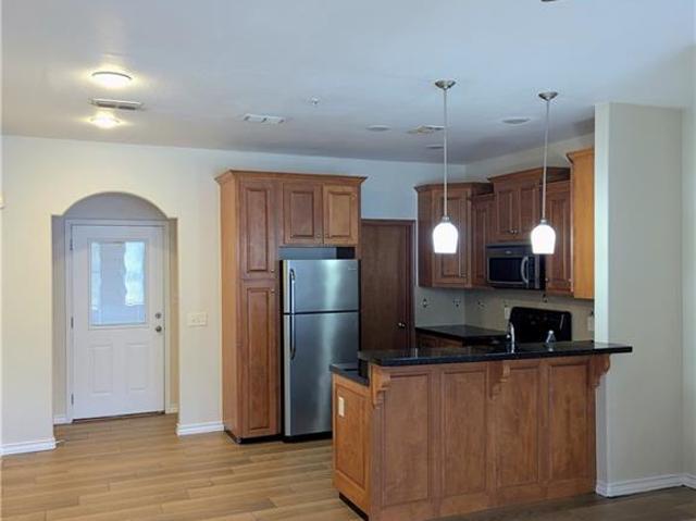 401 S 49th Street S 3