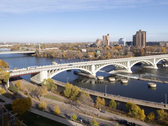 401 S 1st St, Unit 1317, Minneapolis, MN 55401 | MLS #6811 | Compass