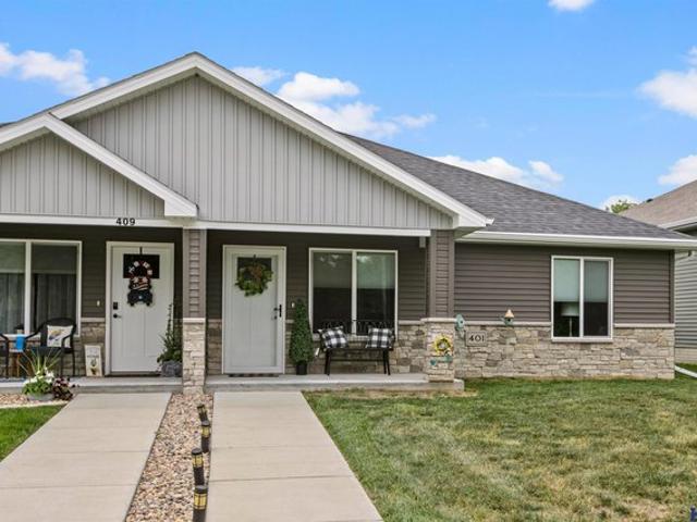 401 S 3rd St, Seward, NE 68434