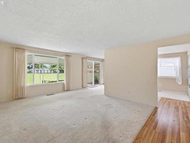 401 s cascade dr