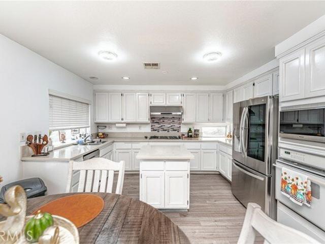 401 S Cherrywood Street, West Covina, US, CA