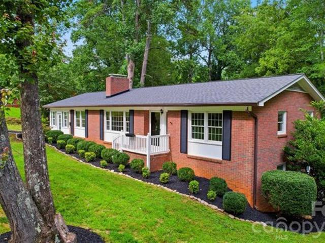401 S East End Ave, Statesville, NC 28677