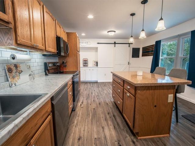 401 S Maple Ave, Gaylord, MI 49735