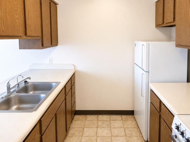 401 S Oak Street # 8