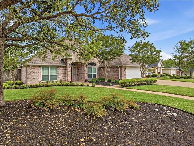 401 Sapphire Drive