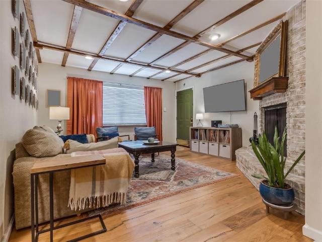 401 SE 12th Street # 114