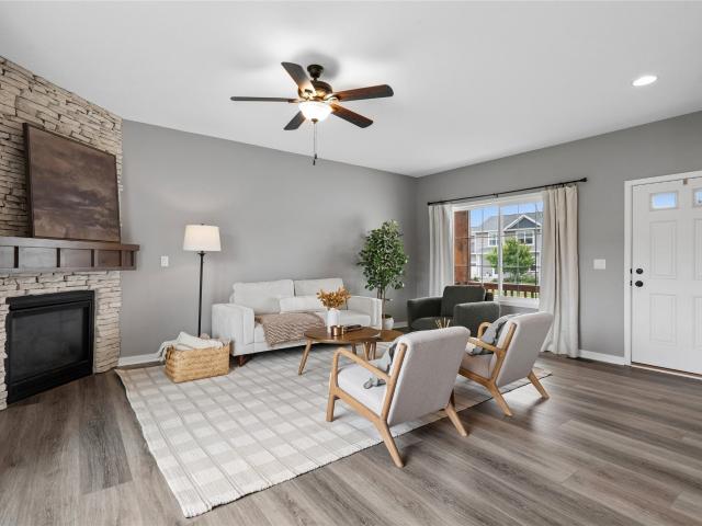 401 SE 15th Street