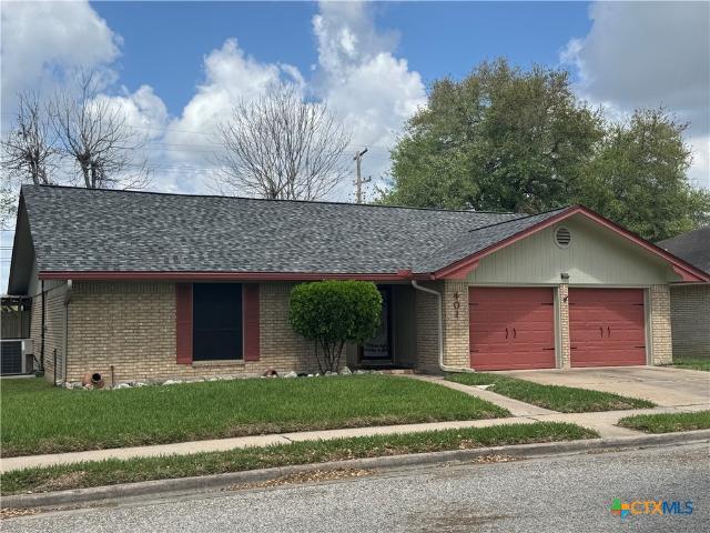 401 Shiloh Dr, Victoria, TX 77904 | MLS #607248 | Compass