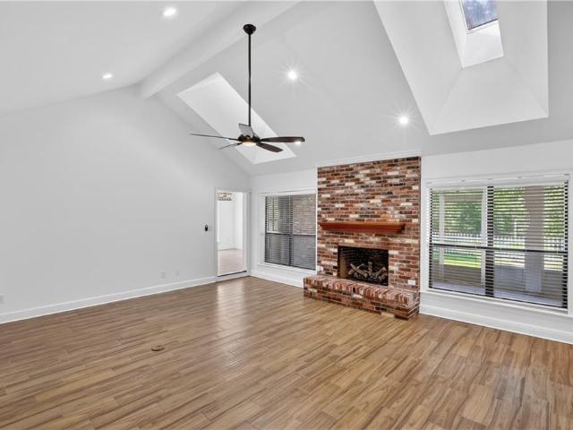401 Starling Drive