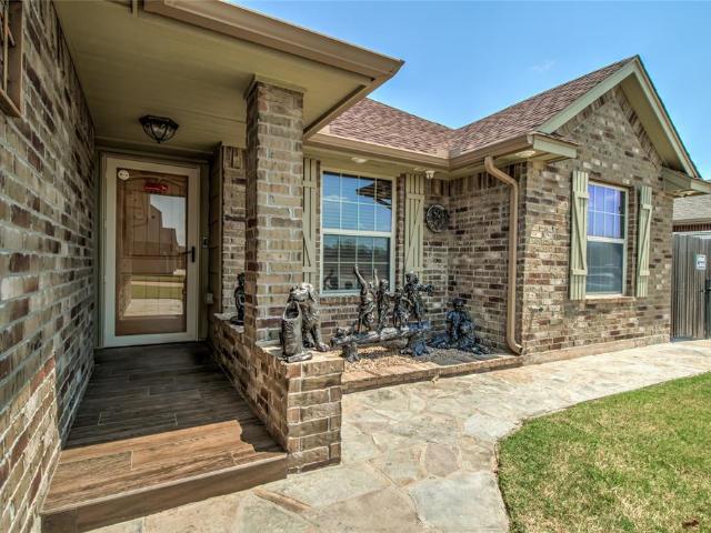 401 Stoneridge Drive