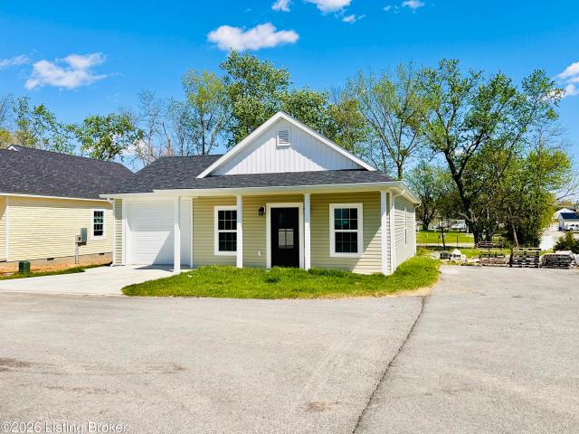 401 Strawberry Ln