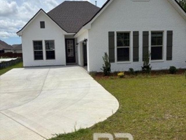 401 Sutton Ln, Foley, AL 36535