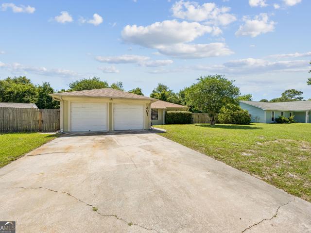 401 Powder Horn Road