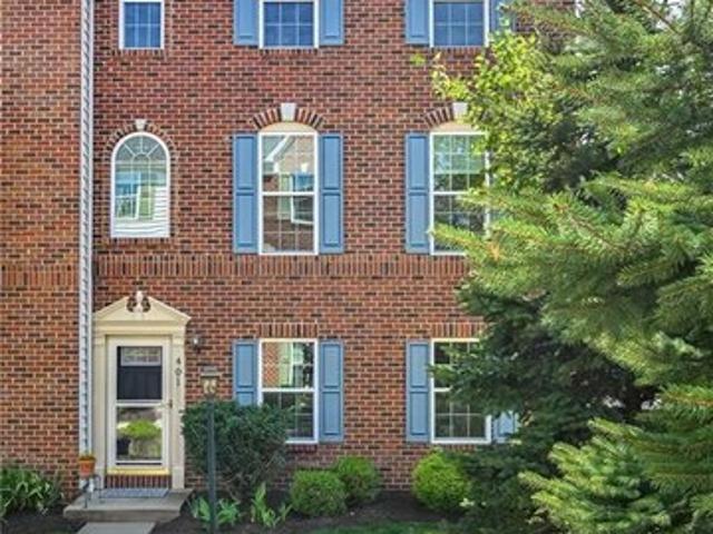 401 Pointe View Dr, Mars, PA 16046