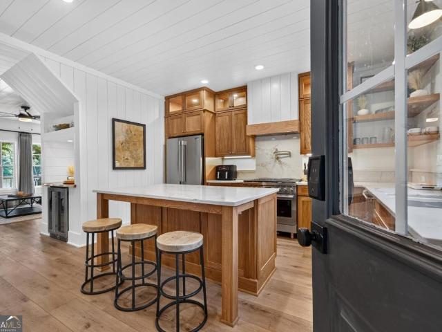 401 Port Laz Lane