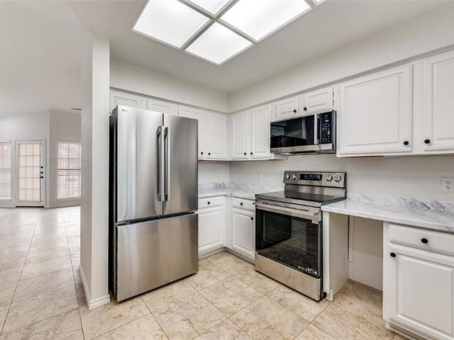 401 Pebble Way # 239