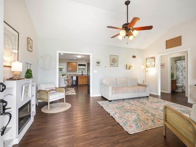 401 Pepper Dr, Berea, KY 40403
