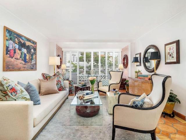 401 Peruvian Avenue, Palm Beach, United States, FL