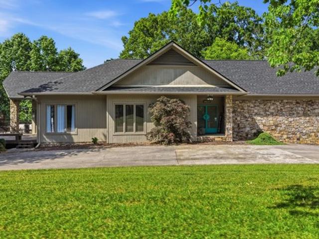 401 Pine Bluff Dr, Chattanooga, TN 37412