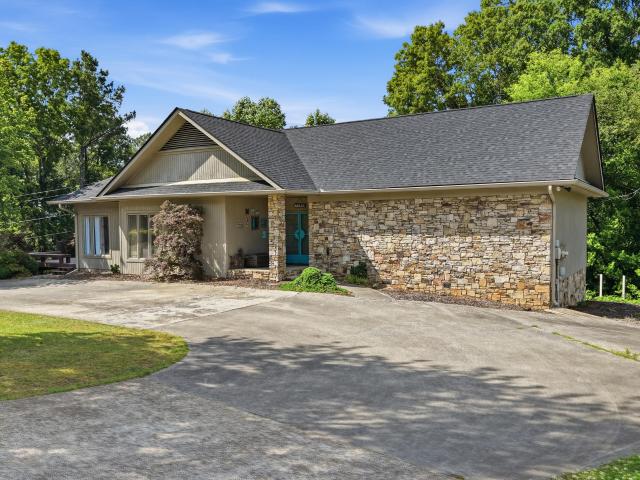 401 Pine Bluff Drive