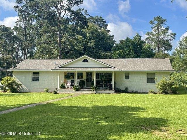 401 Pine Dr, Brookhaven, MS 39601