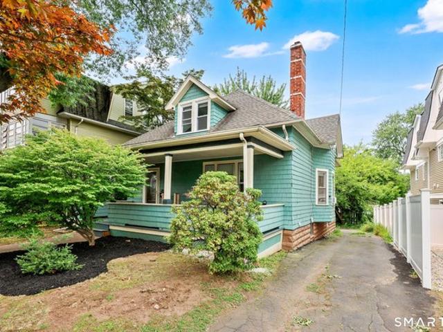 401 Prospect Ave, West Hartford, CT 06105