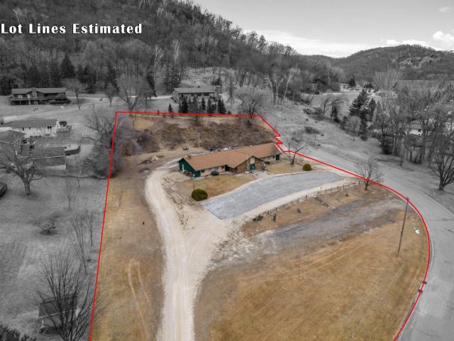 401 Rolling View Drive