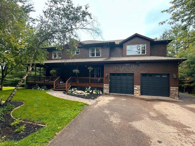 401 Rolling Hills Dr, Mound, MN 55364
