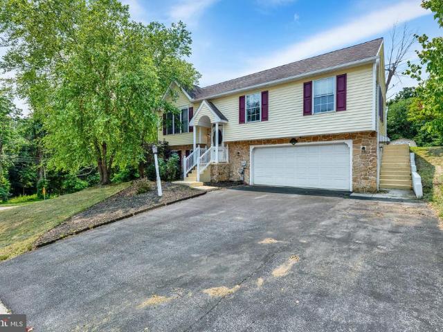 401 Rabbit Hill Lane