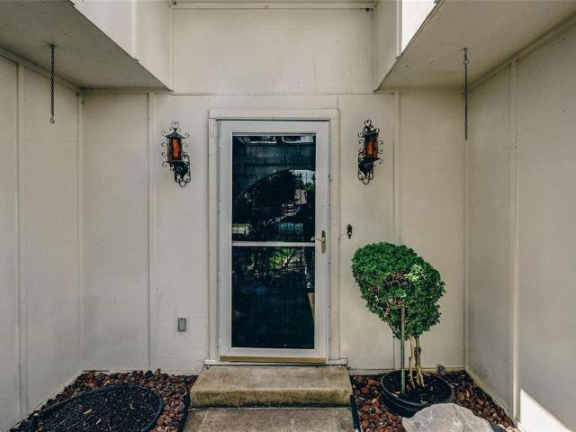 401 Rhineland