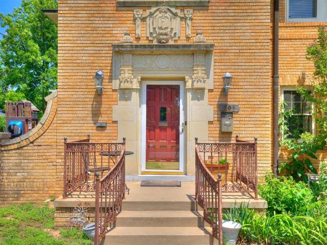 401 W 6th Avenue