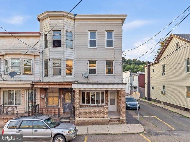 401 W Pine St, Mahanoy City, PA 17948