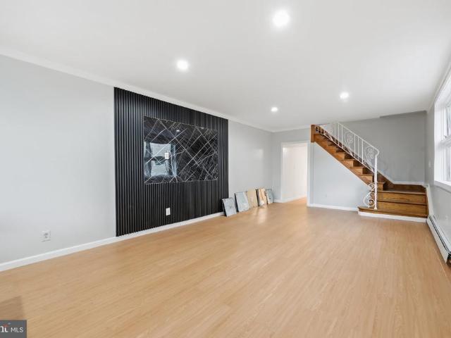 401 W Pine Street