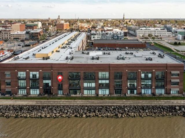 401 W Shoreline Dr Unit 261, Sandusky, OH 44870